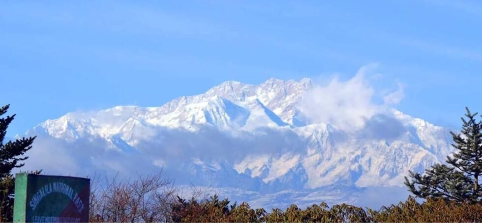 Sandakphu Tour: Summiting the Peak of Wonders in Tranquillity - Tale of ...